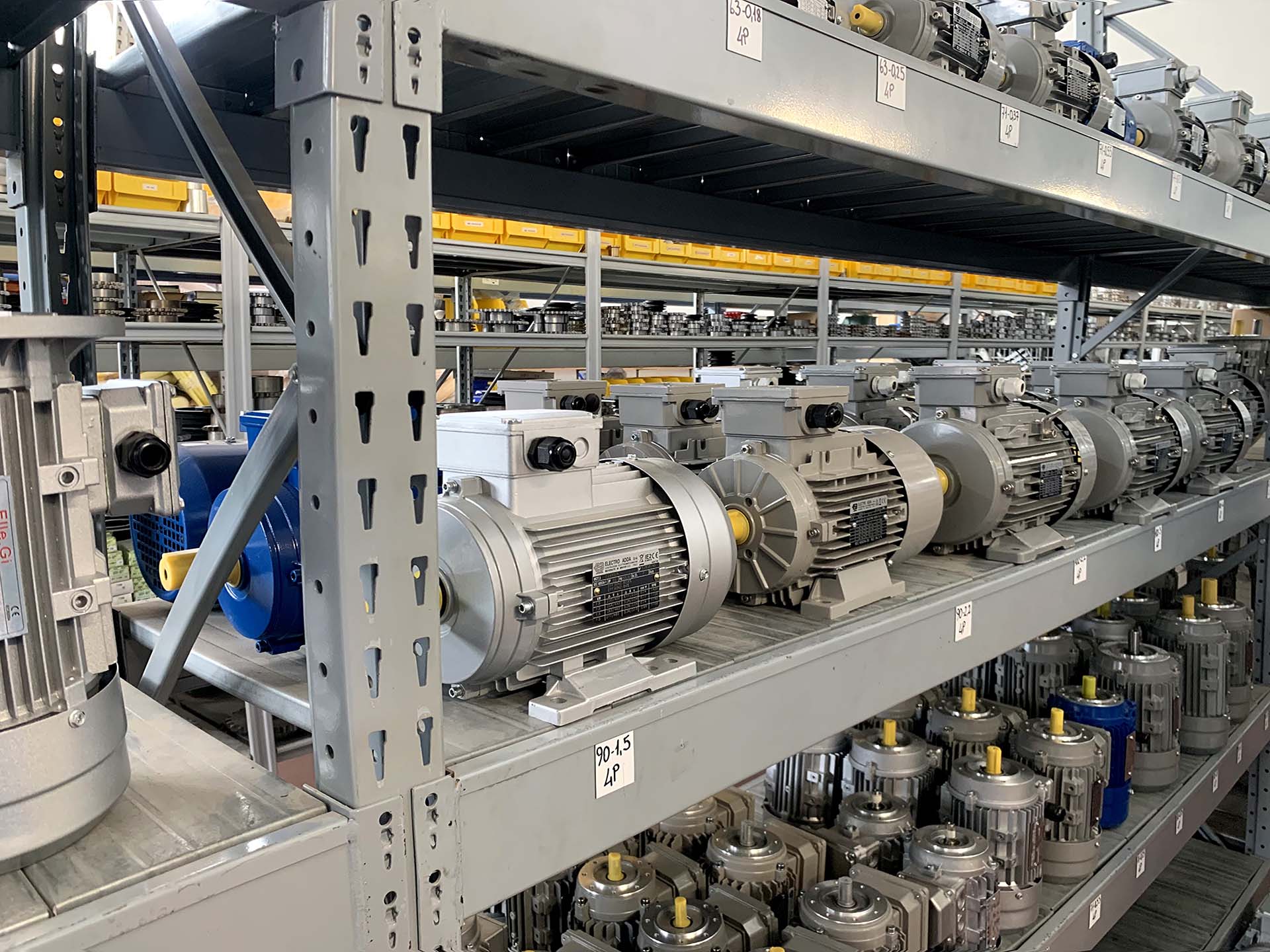 Tecno Componenti | Forniture industriali | Consegna Daily | Spello